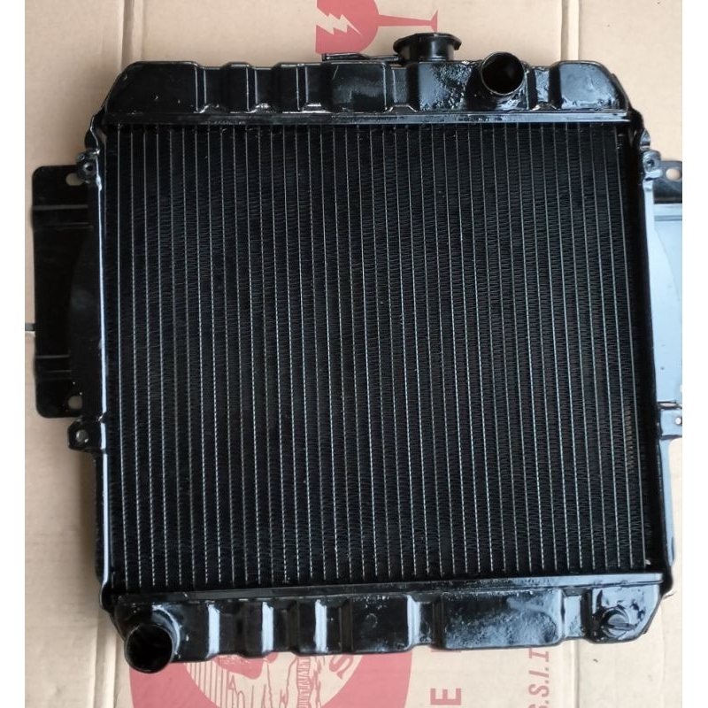 Jual Radiator Mazda vantrend original denso siap pakai (bahan tembaga ...