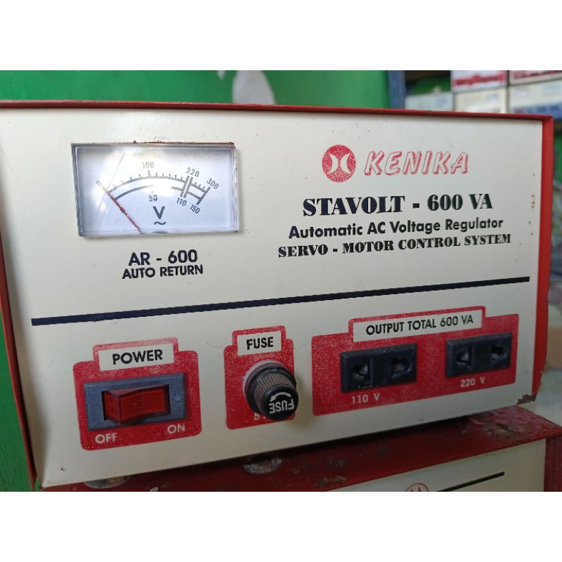 Jual stabilizer stavol kenika 600 watt | Shopee Indonesia