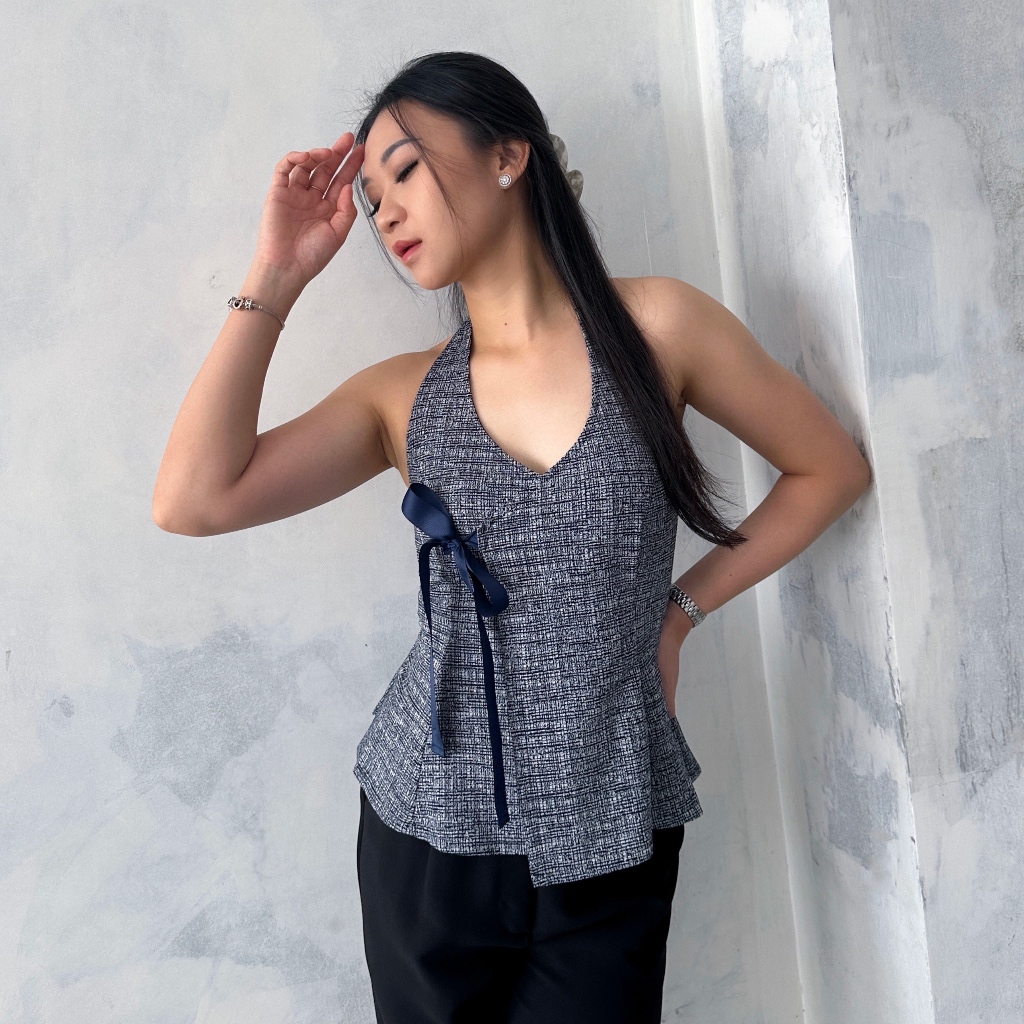 Jual Dear Daphne - Paris Halter Top | Peplum Top | Shopee Indonesia