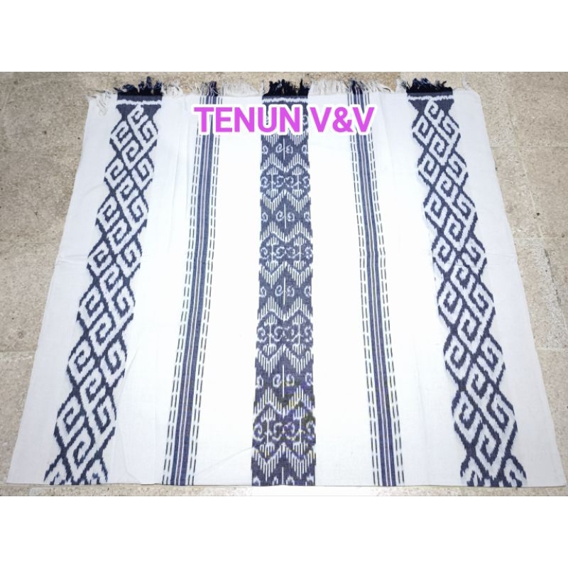 Jual Kain Tenun Motif Paruki (Kode VV 007) | Shopee Indonesia