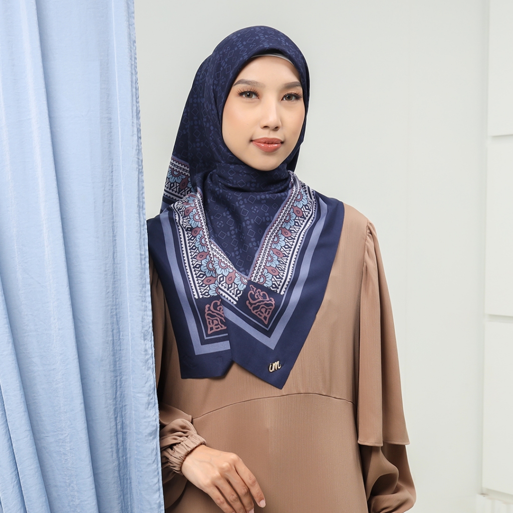 Jual Umama Scarf - Kerudung Motif Jilbab Segi Empat Hijab Daily Voal ...
