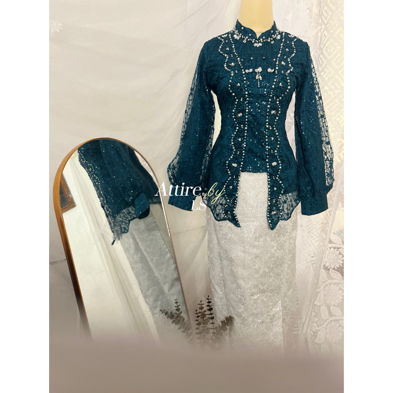 Jual HANYA SEWA kebaya emerald | Shopee Indonesia