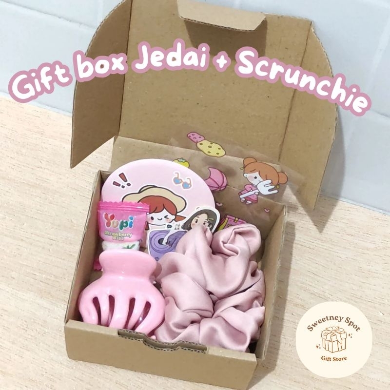 Jual Hampers mini set Jedai & Scrunchie | Gift Box mini Jedai | Gift ...