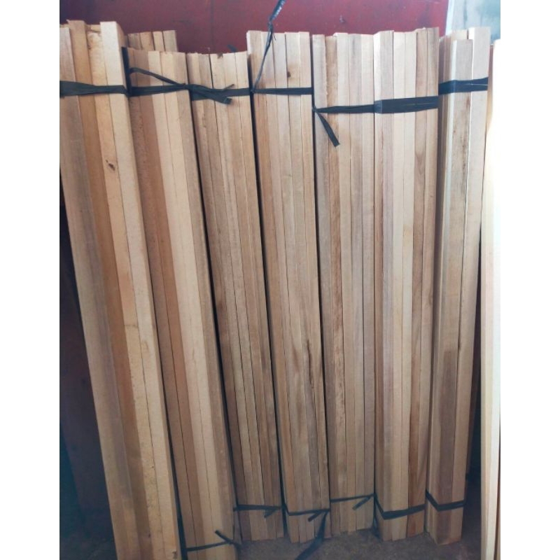 Jual KAYU RENG 2X3 PANJANG 1-2METER (KASAR) RENG KAYU 2x3 KAYU RENG 2x3 ...