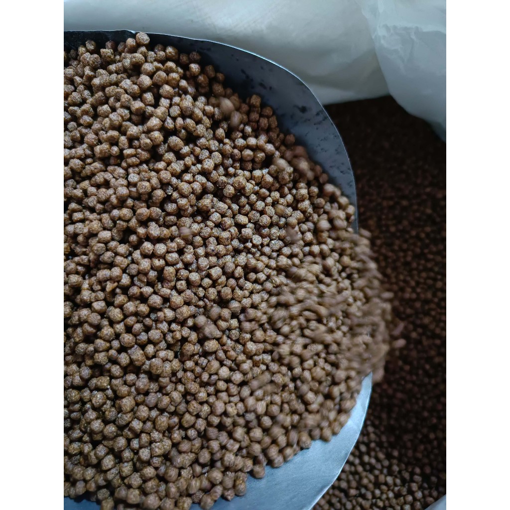 Jual 781 PAKAN IKAN LELE - MASA AWAL PRODUKSI - HI PRO VITE - PER 1 KG ...