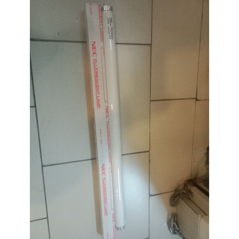 Jual lampu TL 20w T10 blacklight FL20SBL NEC made in japan | Shopee Indonesia