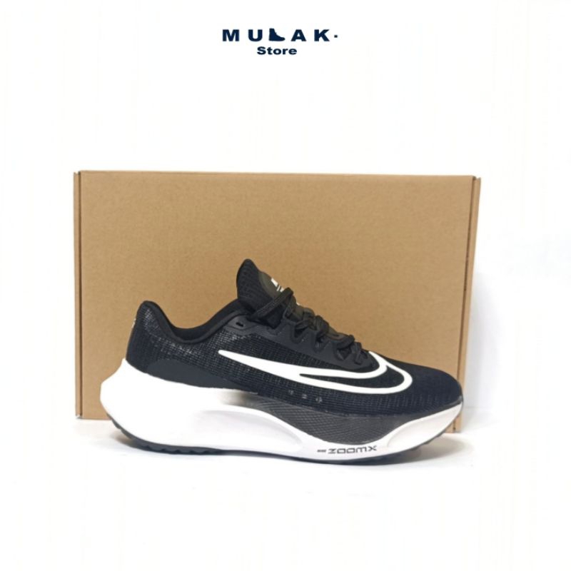 Jual Sepatu Running / Lari Nike Zoom Fly 5 Black and White | Shopee ...