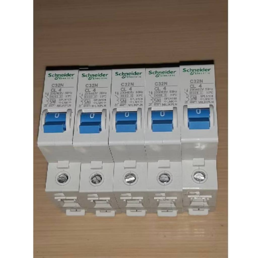 Jual schneider Mcb 2a 4a 6a 10a 20a 25a 35 Amphere Original Biru SPLN 1 ...