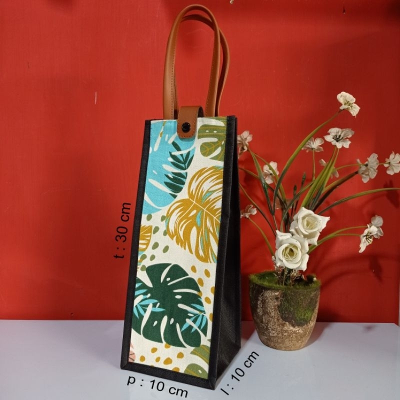 Jual Tas Botol Minum 1 Liter / Tas Sovenir / Tas Gemes (Letak Motif ...