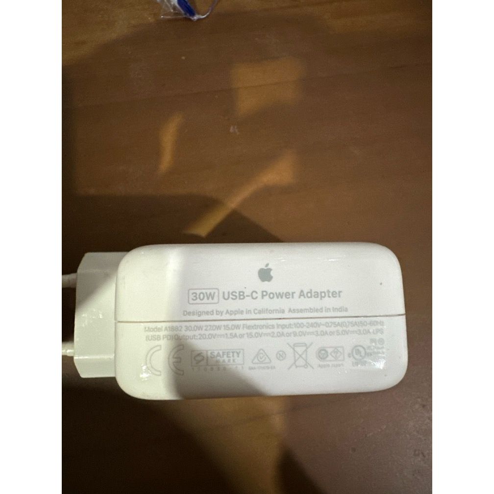 Jual Apple USB-C Power Adapter 30W Original 1000% (HARGA SANGAT MURAH ...