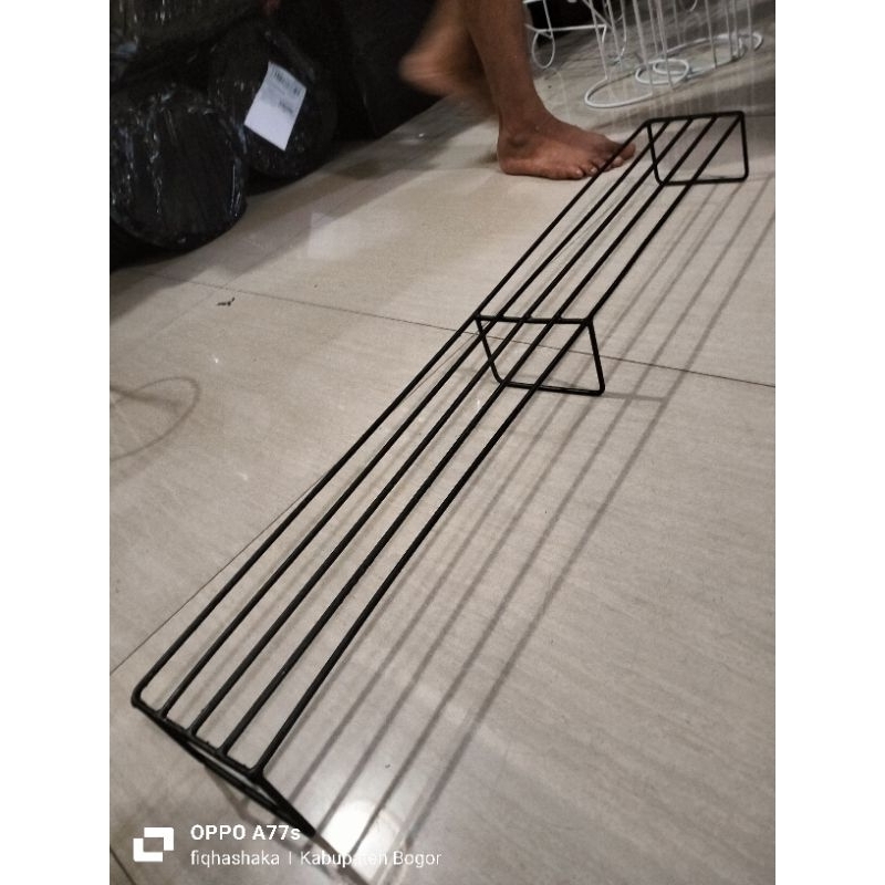 Jual PANJANG 1 METER/DUDUKAN POT BUNGA MINIMALIS/JKK | Shopee Indonesia