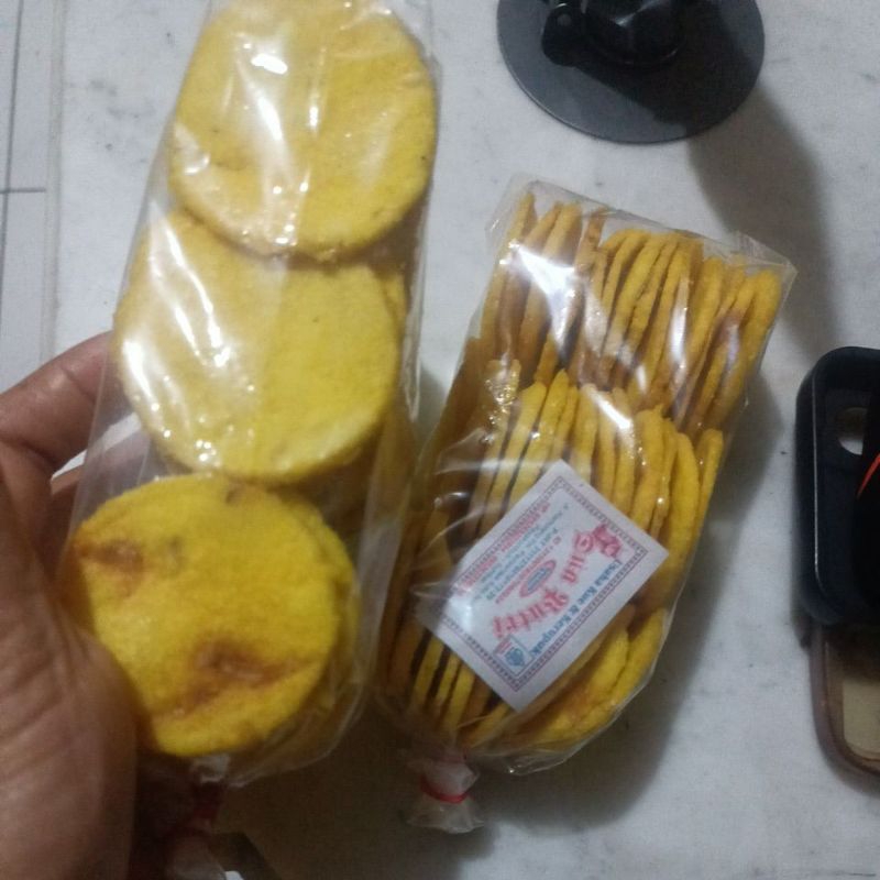 Jual Kerupuk Lento Ukuran Kecil - Cemilan Khas Minang | Shopee Indonesia