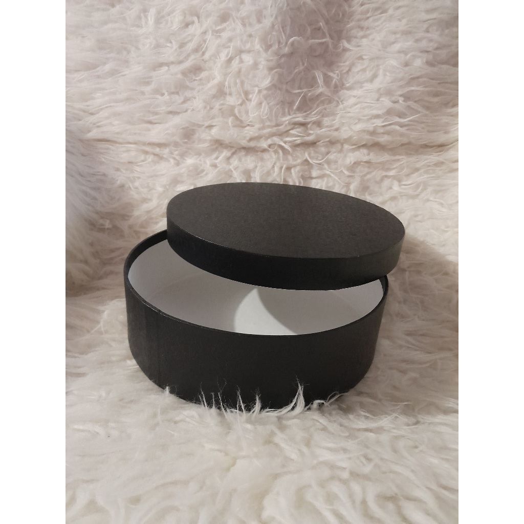 Jual Bloom Box uk. Diameter 30cm Tinggi 10cm, Box Bulat , Gift Box Bulat, Box Tabung | Shopee ...