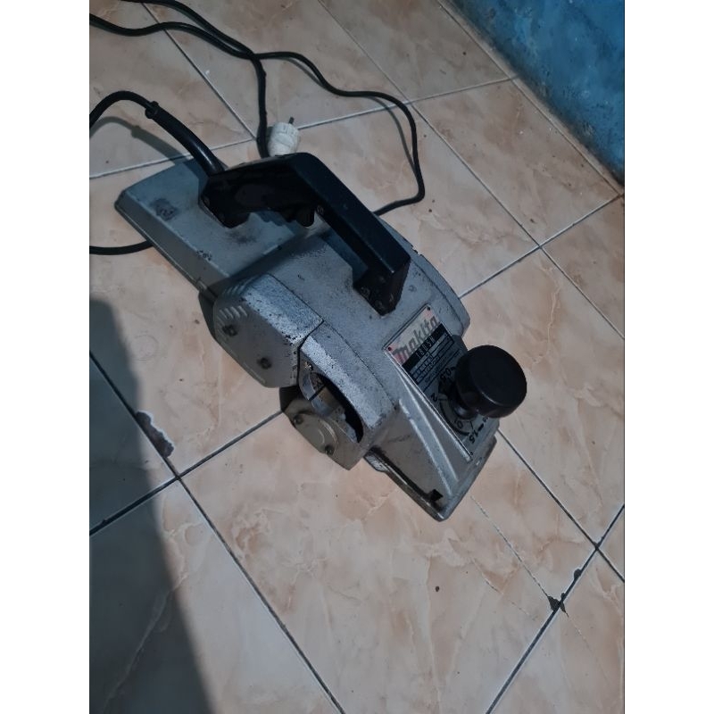 Jual mesin serut mesin ketam mesin planer makita 1805n 155mm | Shopee ...