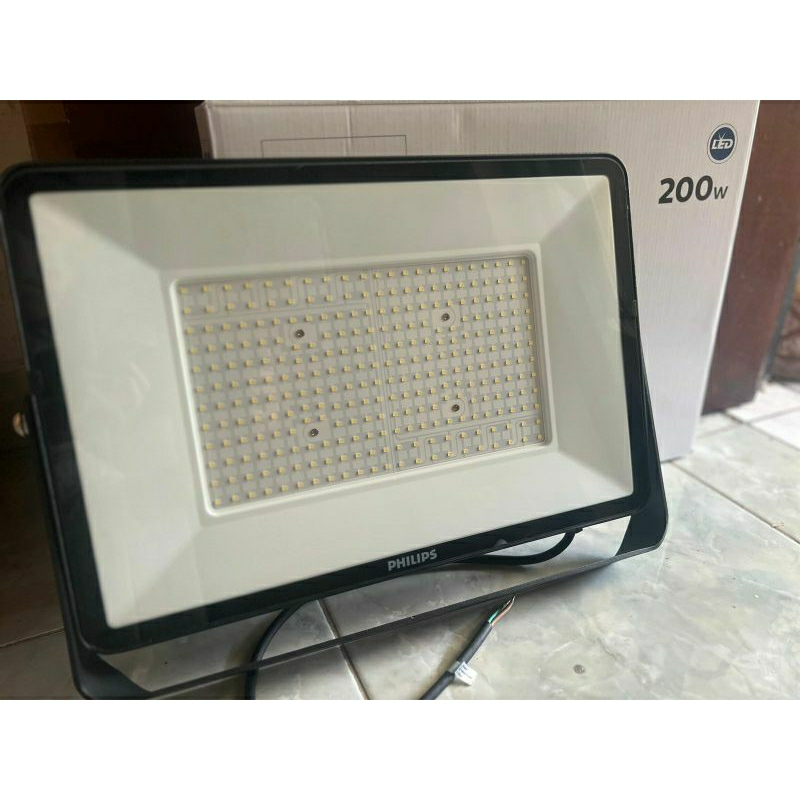 Jual lampu sorot Philips BVP150 200 watt 200w Philips lampu tembak led Philips 200w | Shopee ...