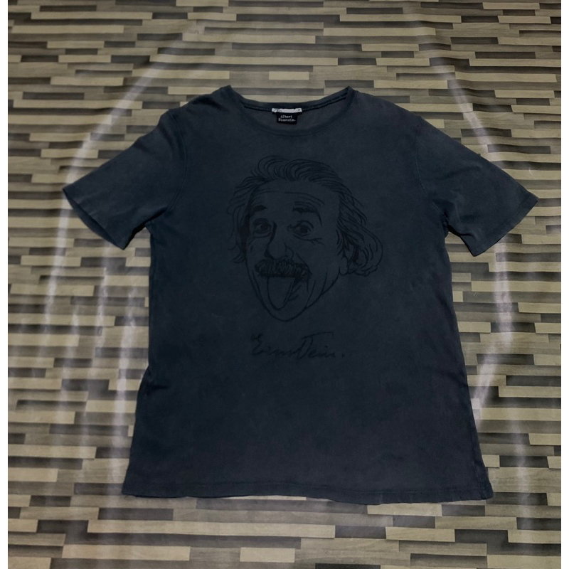 Jual Albert einstein official merch x zara | Shopee Indonesia