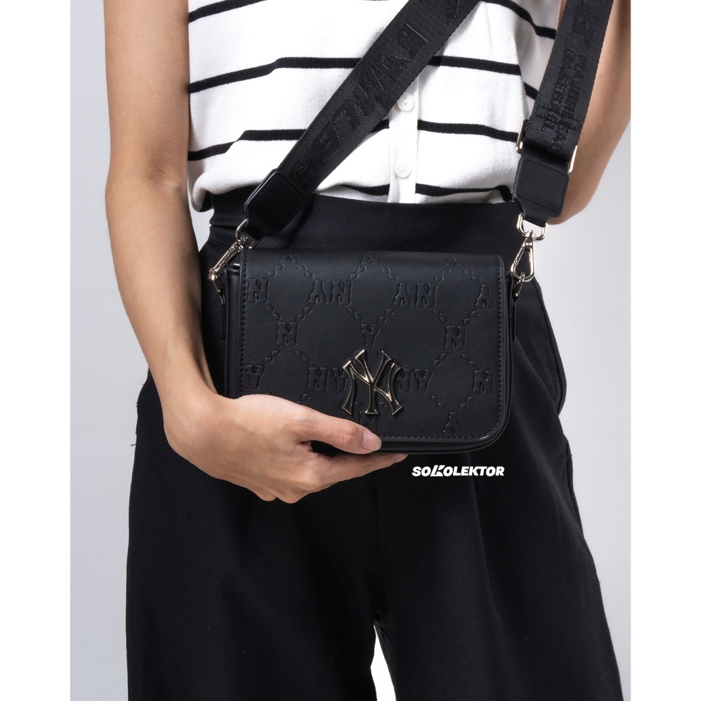Jual Tas Selempang Wanita Mlb Monogram Diamond Embo Mini Crossbody Bag ...