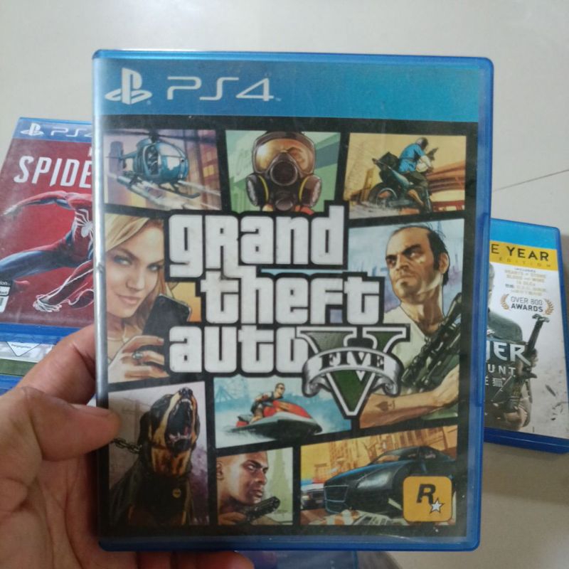 Jual kaset gta V | Shopee Indonesia