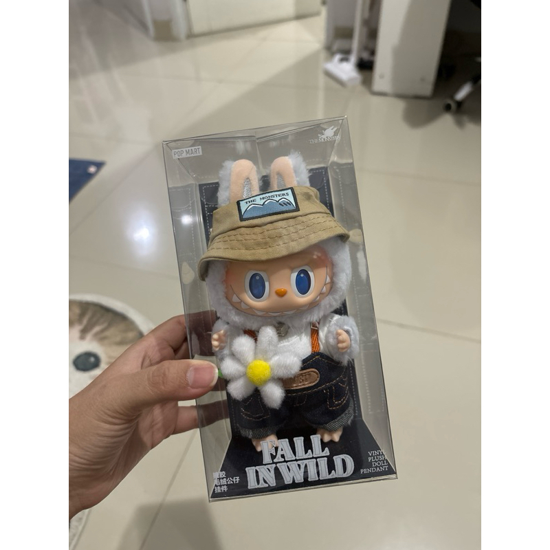 Jual Labubu The Monsters Fall In Wild | Shopee Indonesia