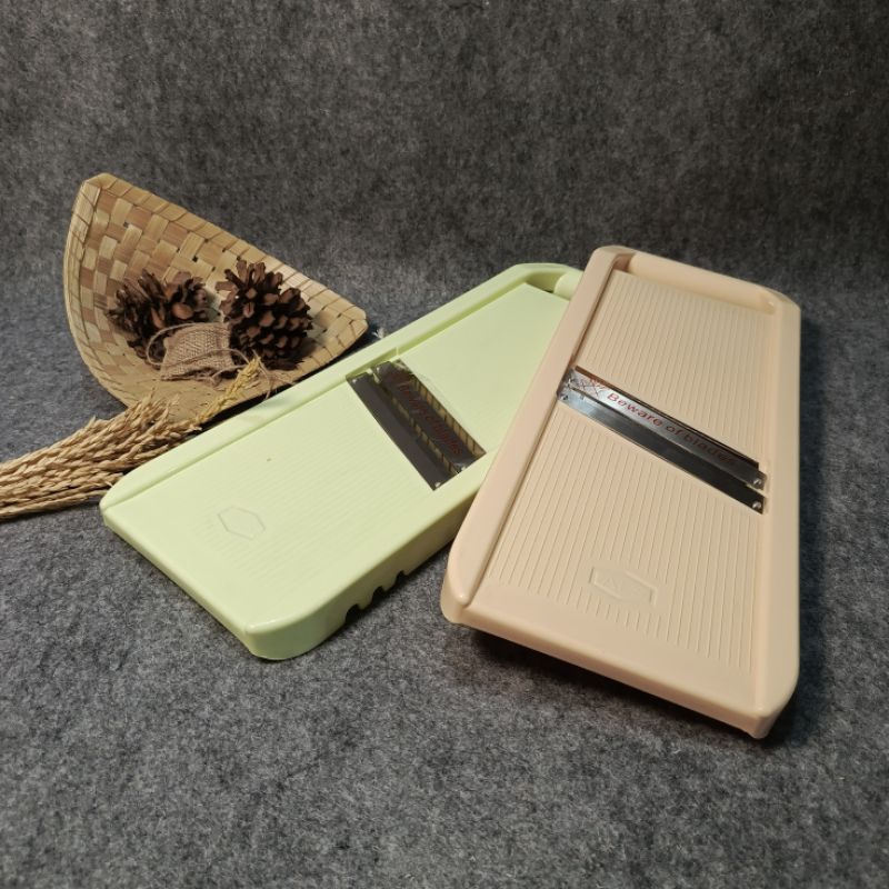 Jual PARUTAN JUMBO EUROPA, Parutan serbaguna, parutan plastik tebal (47 ...