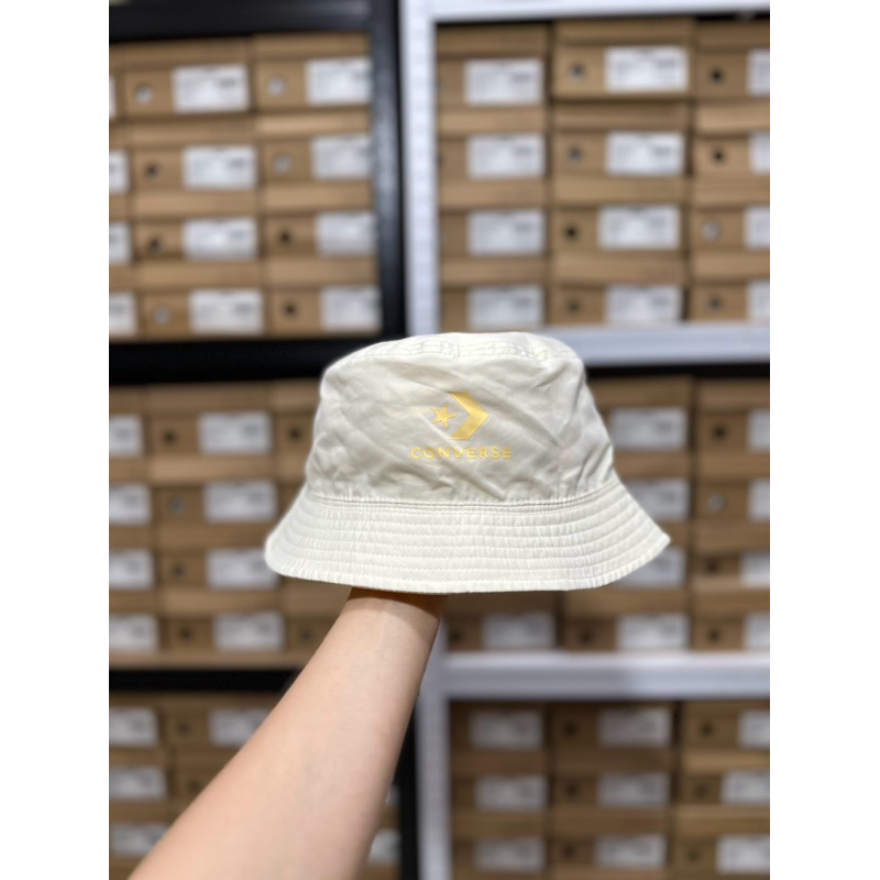 Jual TOPI CONVERSE STAR CHEVRON LOGO REVERSIBLE BUCKET HAT 10024563 ...