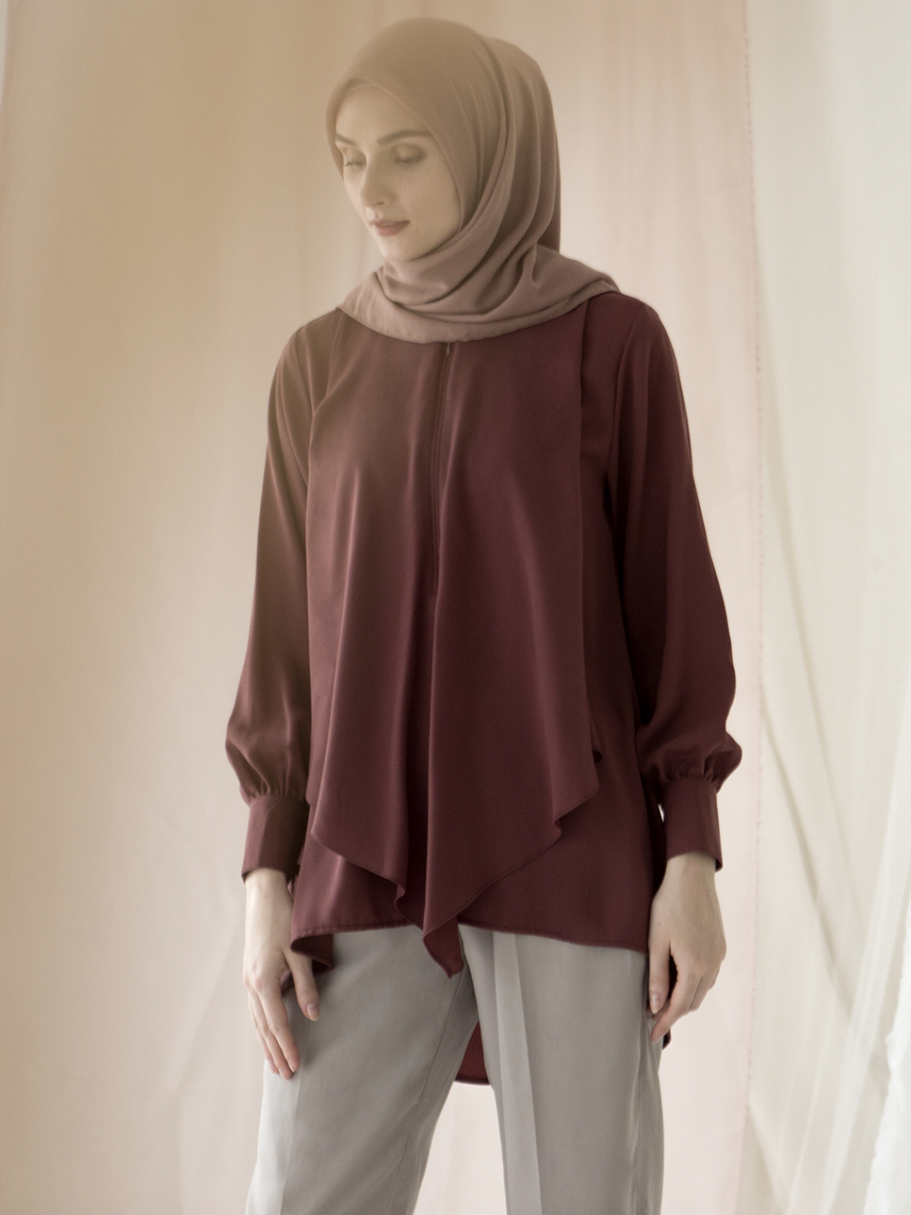 Jual Dian by Aska Label - Atasan kantor basic lengan panjang dan busui friendly warna Putih ...