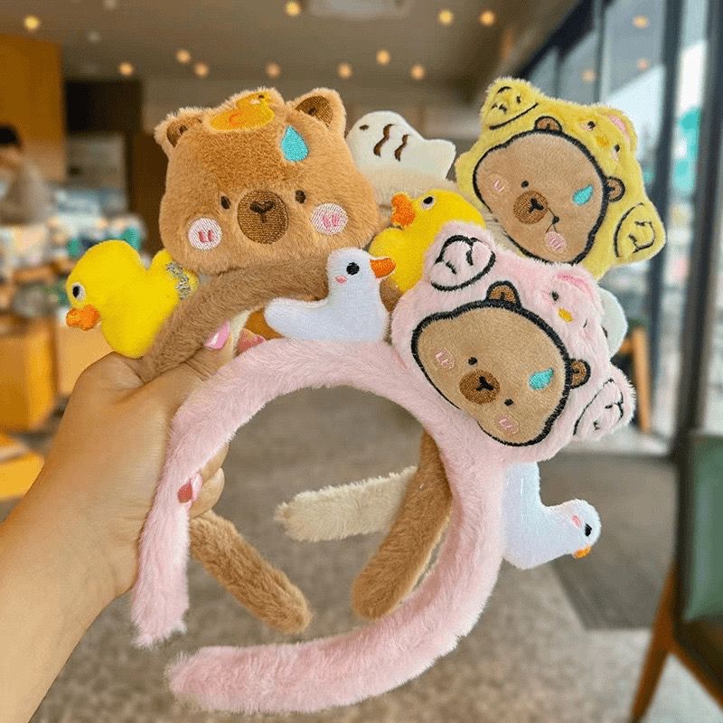 Jual MFH - Bando Capybara Cute Series Fluffy Headband Bando Karakter ...