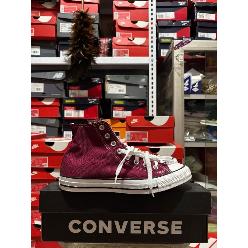 Jual Converse Chuck Taylor All Star Maroon | Shopee Indonesia