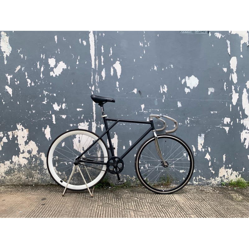Jual Fixie Custom Triple Triangle size 54 doltrap | Shopee Indonesia