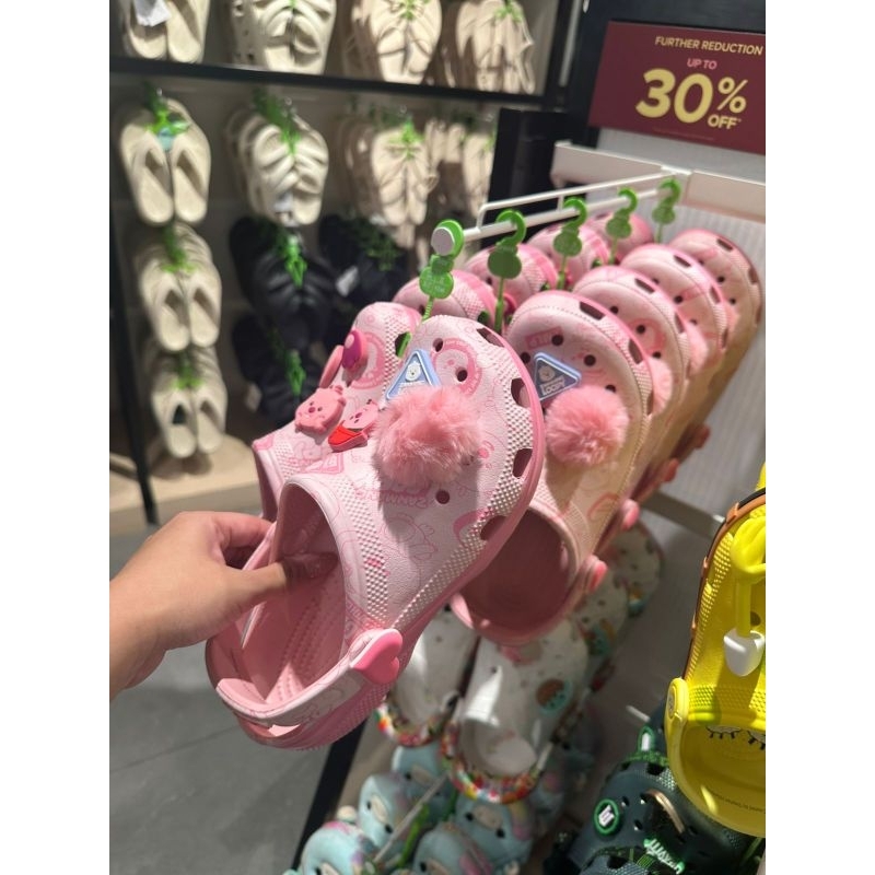 Jual crocs loopy an eno w6 | Shopee Indonesia