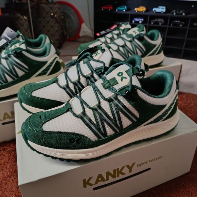 Jual Kanky Sepatu Hiking STORY KITADAKE Green beige new | Shopee Indonesia