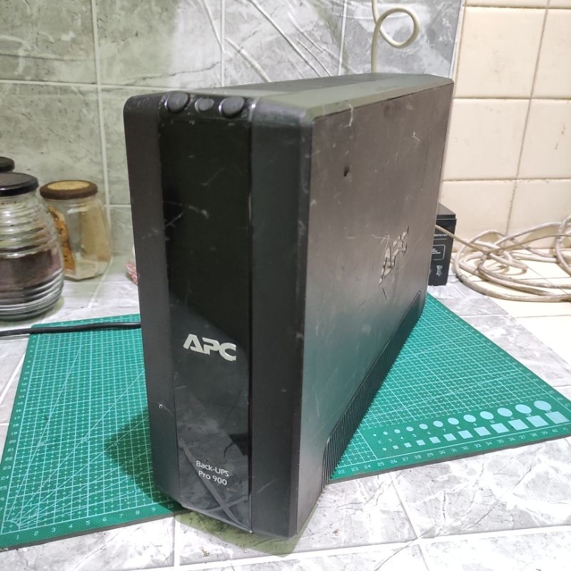 Jual UPS 900VA APC Back-UPS Pro 900 540W MODEL BR900GI | Shopee Indonesia