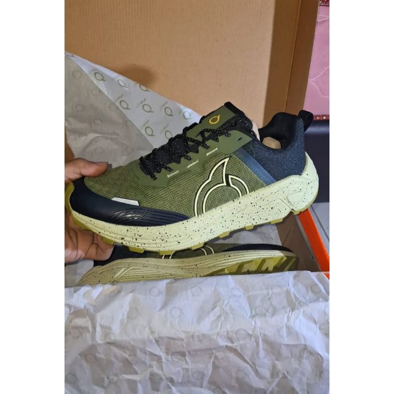 Jual Sepatu Trail Running Ortuseight Shakara | Shopee Indonesia
