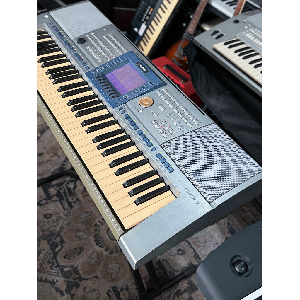 Jual BILLY MUSIK - Keyboard Yamaha PSR1500 bisa flashdisk style song ...