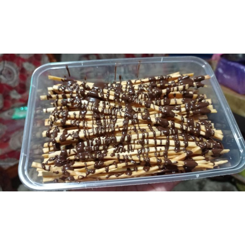 Jual Mie Lidi Besar/Gepeng Cokelat Lumer Box 650ml 245g by ZEt Snack ...