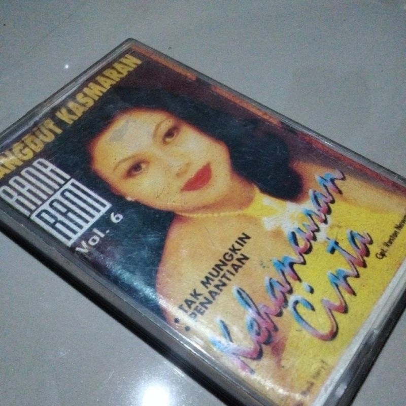 Jual kaset pita full box original"kehancuran Cinta" | Shopee Indonesia