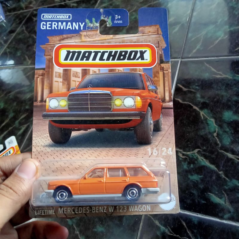 Jual matchbox mercedes benz w 123 wagon | Shopee Indonesia