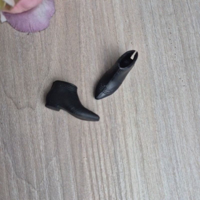 Jual Sepatu Barbie Collector Mattel black flat | Shopee Indonesia