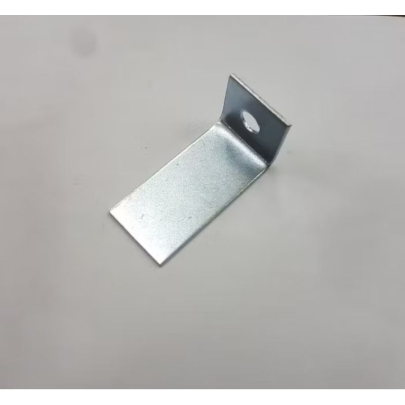 Jual U Clip plavon pvc,besi siku galvanis isi 50pcs | Shopee Indonesia