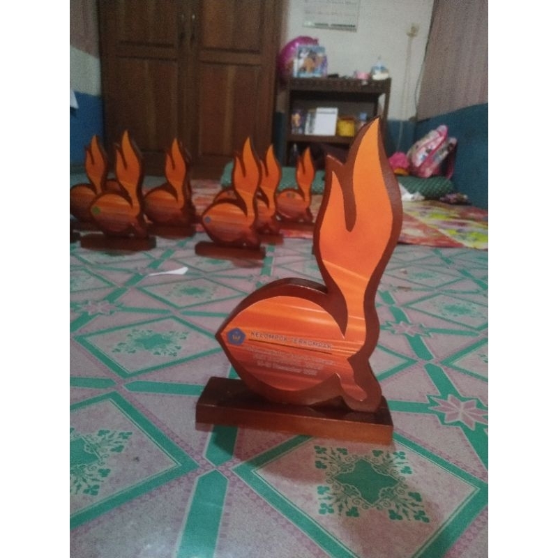 Jual Vandel kayu plakat kayu lambang pramuka | Shopee Indonesia