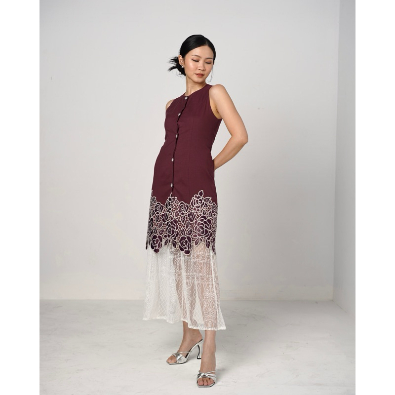 Jual Mele the Label - Emma Skirt (lace skirt) | Shopee Indonesia