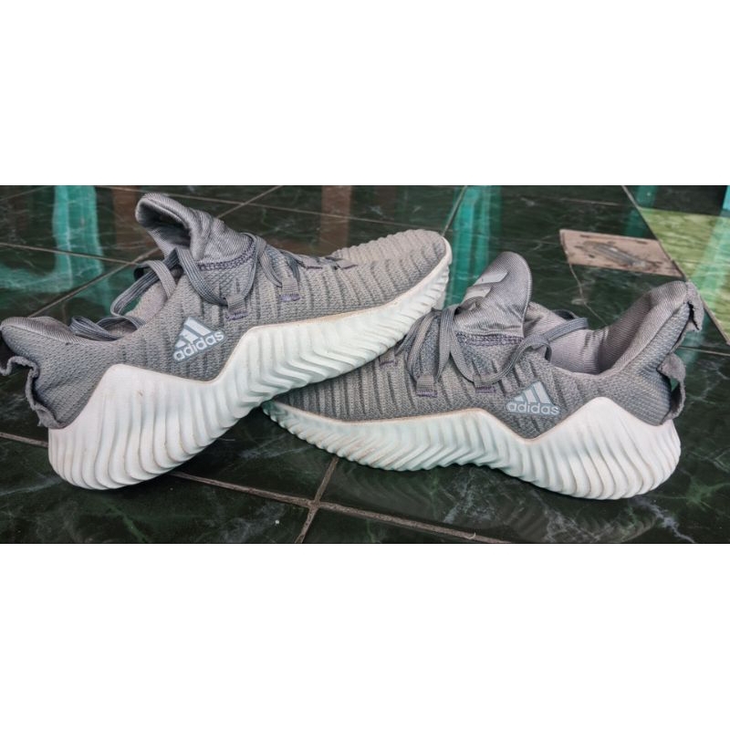 Jual Adidas Alpha Bounce Grey | Shopee Indonesia