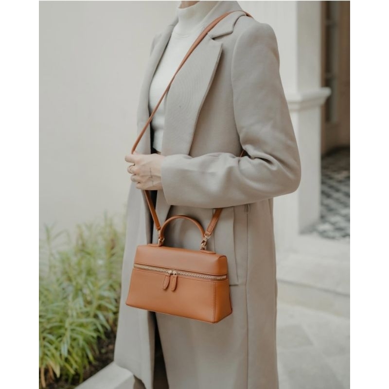 Jual Vallice Marci Bag IVORY NEW HANYA WARNA IVORY | Shopee Indonesia