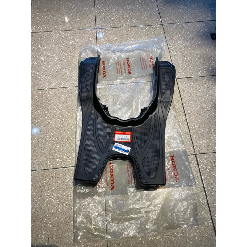 Jual STEP FLOOR PIJAKAN KAKI HONDA BEAT KARBU 64310 KVY 700 ORIGINAL AHM | Shopee Indonesia