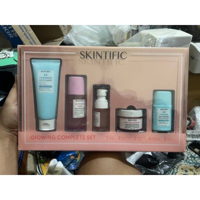 Jual SKINTIFIC 5pcs Glowing Complete Set Paket Skincare - Glowing Set ...