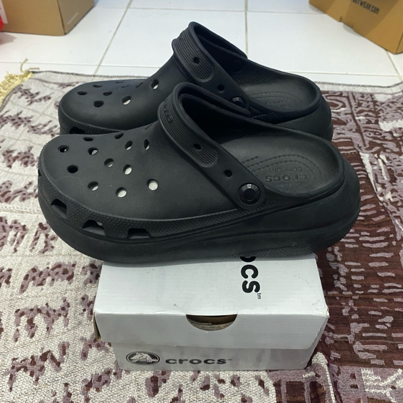 Jual Crocs Classic Crush Clog Original - Black, 40 (Preloved) | Shopee ...