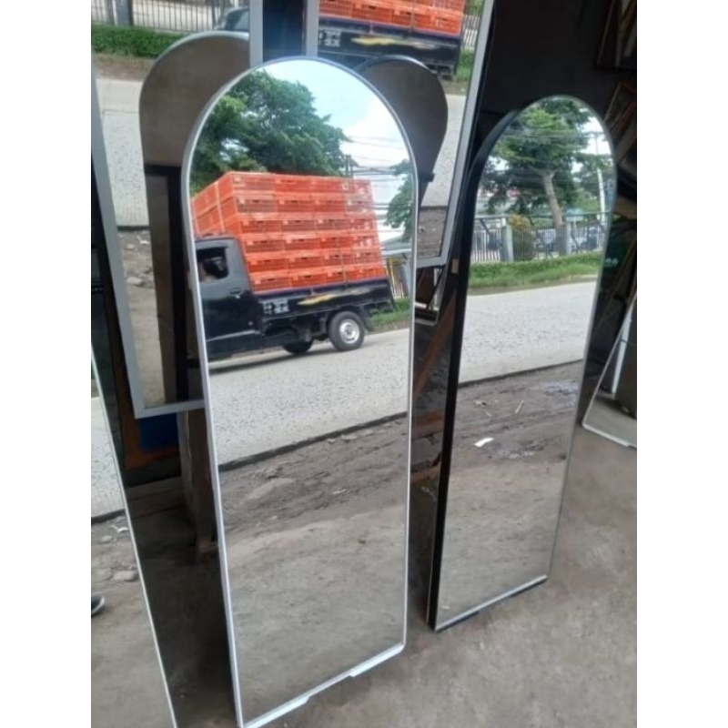 Jual CUSTOM Kaca Cermin Full Body Kaca Standing Oval Bulat Frameless ...