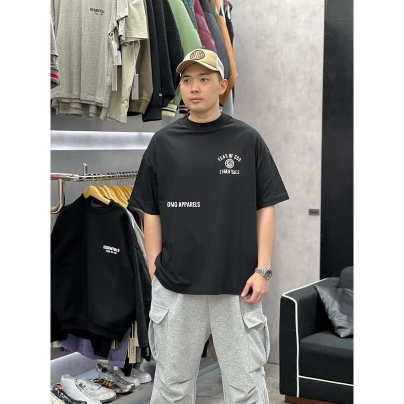 Jual Fear of God Essentials University Black FW24 Tee | Shopee Indonesia