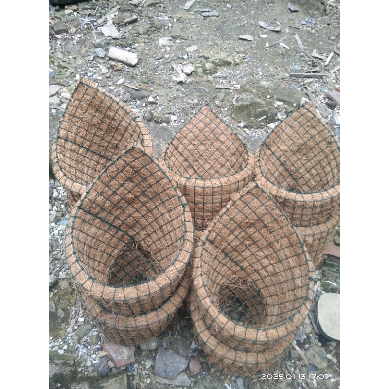 Jual pot bunga tempel dinding (16x27cm) | Shopee Indonesia