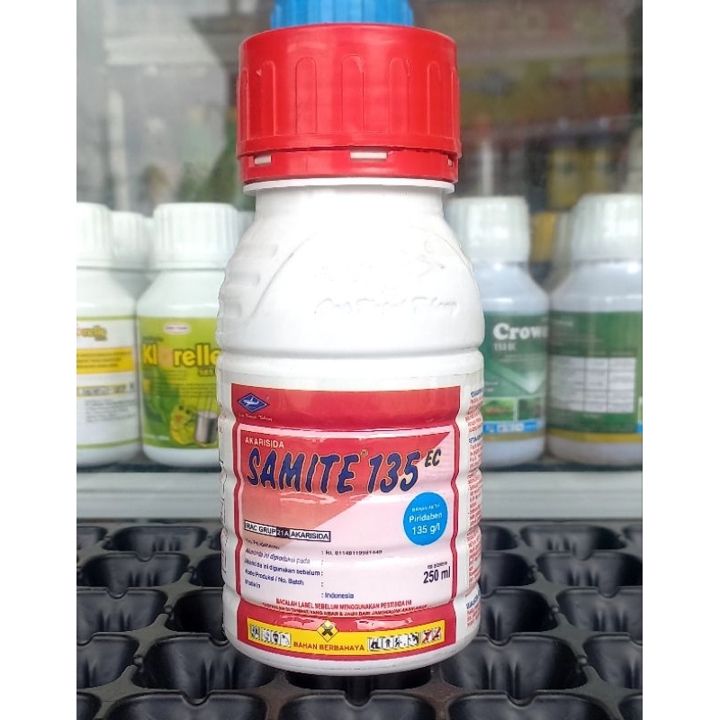 Jual Insektisida Akarisida Samite 135 EC Kemasan 250 ml | Shopee Indonesia